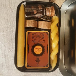 Shabbat and Havdalah Pocket-sized Travel Kit - SMALL - Beeswax Shabbat ...