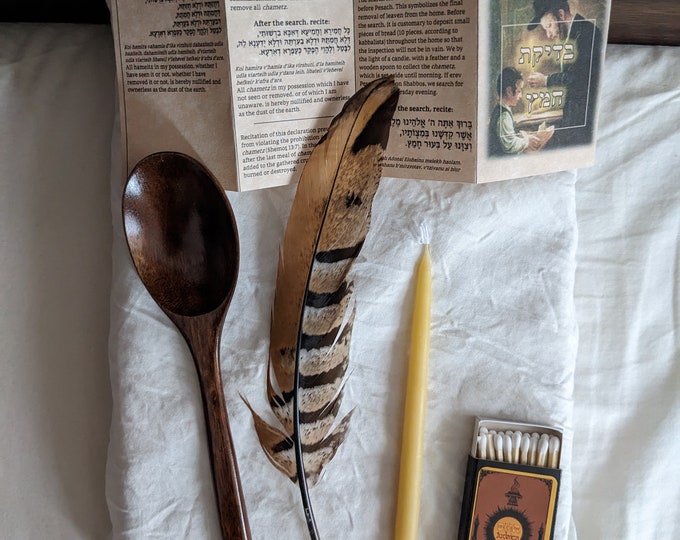 Bedikat Chametz Kit for Passover - Chameitz Search & Removal for Pesach ...