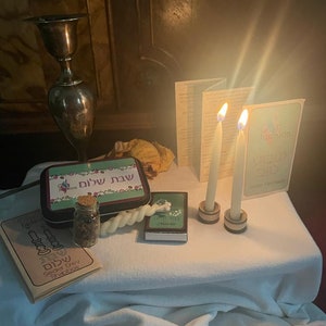 Shabbat & Havdalah Travel Kit Box - Spring Glade - SMALL - Beeswax ...