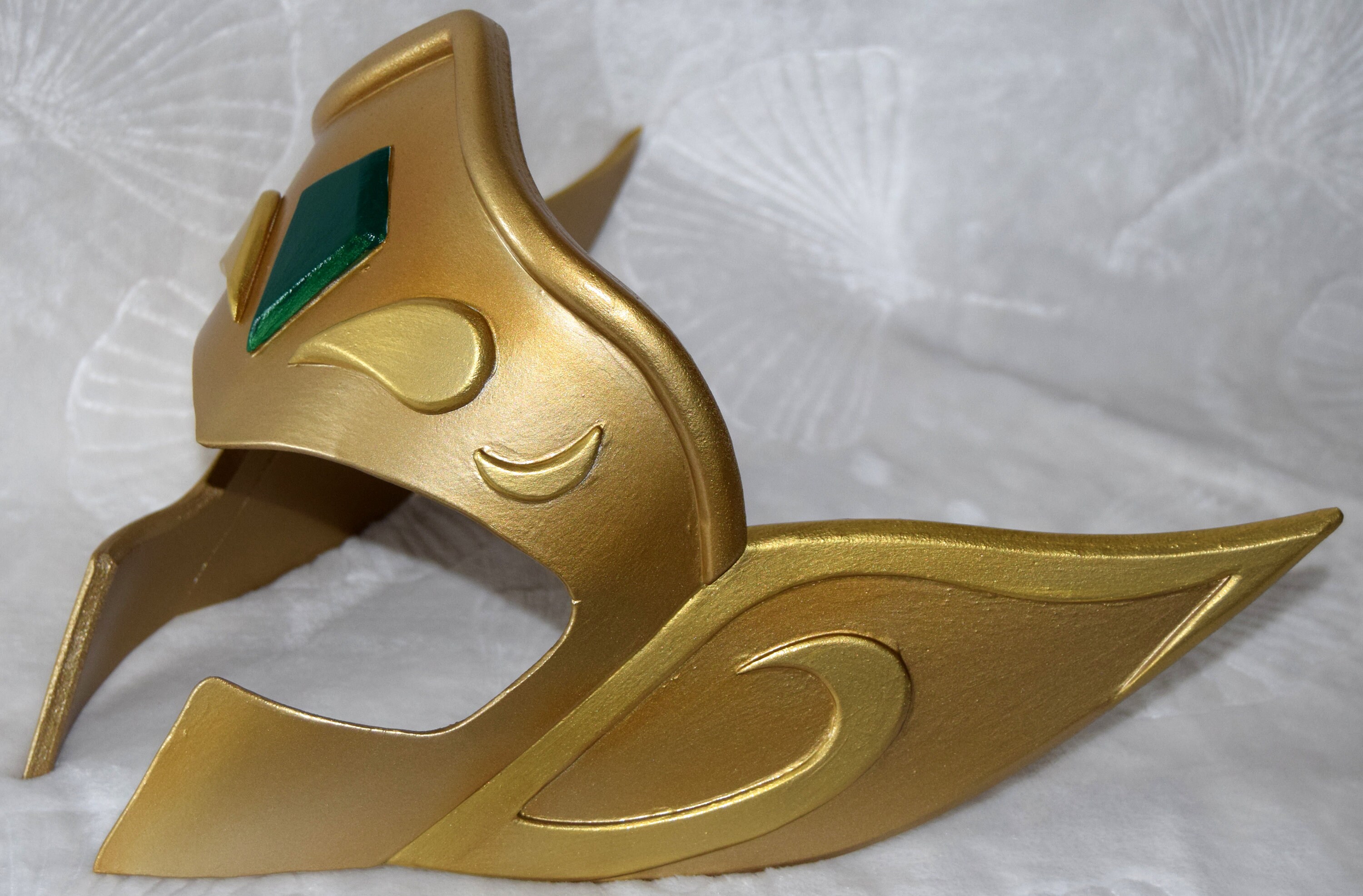 Aquarius Golden Helmet Saint Seiya - Etsy