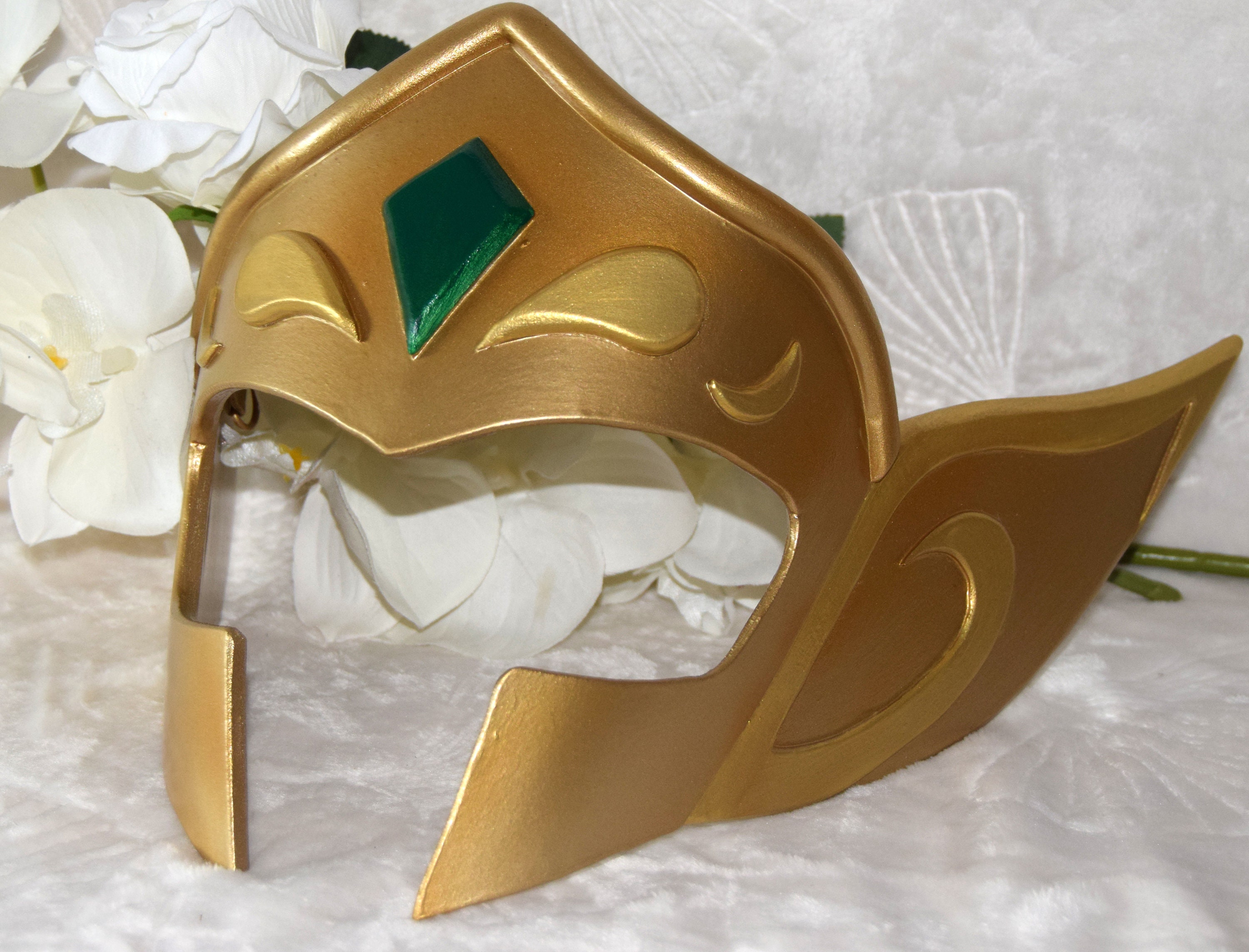 Aquarius Golden Helmet Saint Seiya - Etsy
