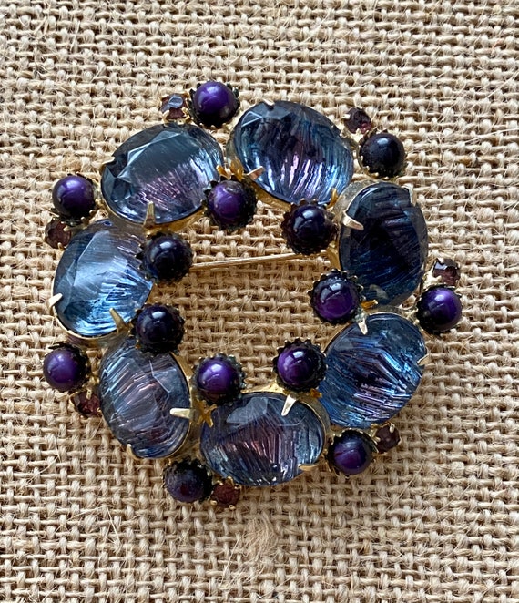 Brooch ~ purple - Gem