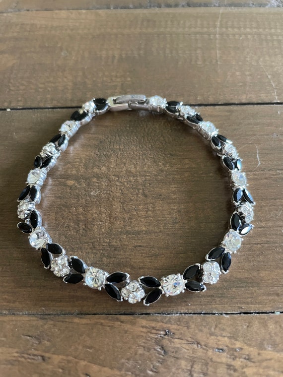 vintage monet white rhinestone - Gem