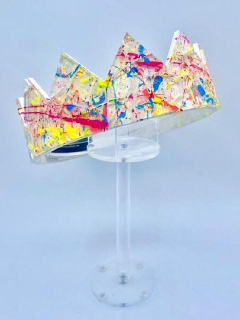 UV Splatter Paint Crown on White Leather (with Clear Mosaic Pieces) - Etsy