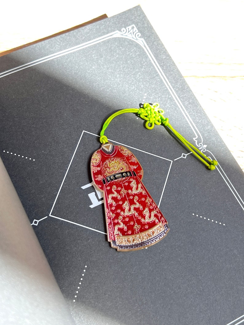 Golden Korean Heritage Bookmarks: Elegant Gold-plated Designs - Etsy