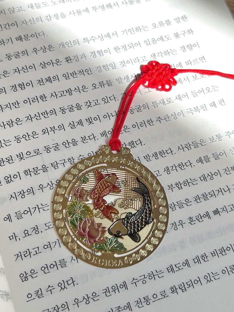 Golden Korean Heritage Bookmarks: Elegant Gold-plated Designs - Etsy