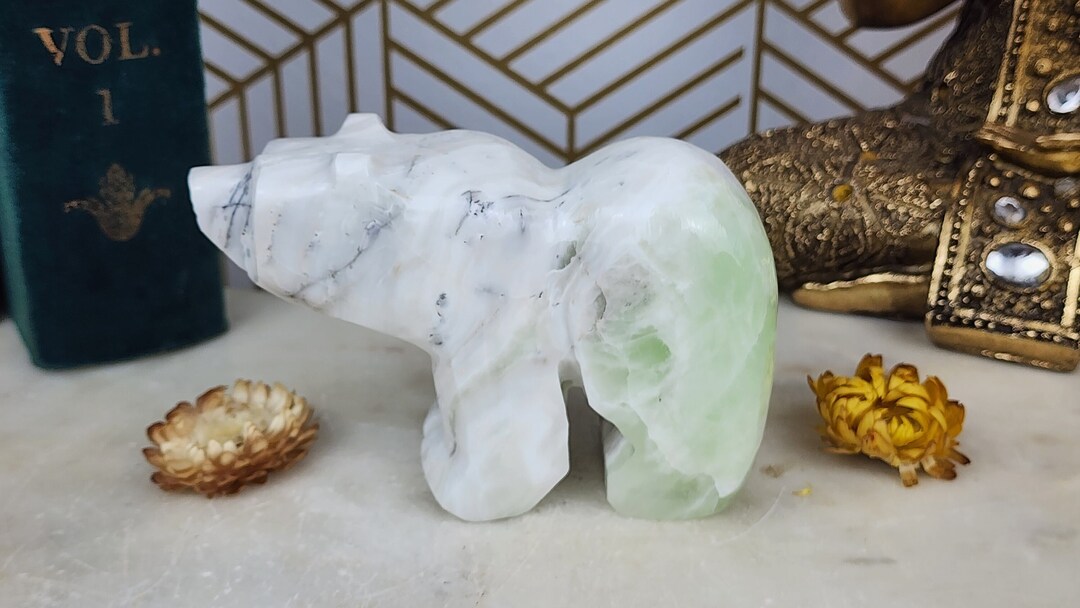 Calcite Grizzly Bear Carving - Etsy