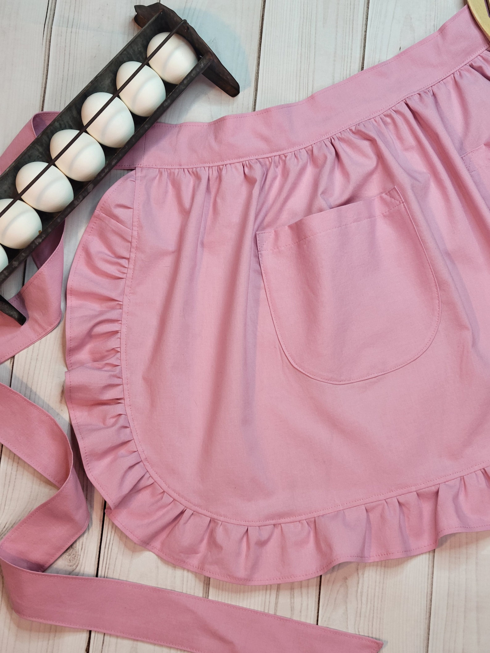 Dusty Rose Pink Retro Half Apron With Ruffles, Plus Size Apron, Vintage ...