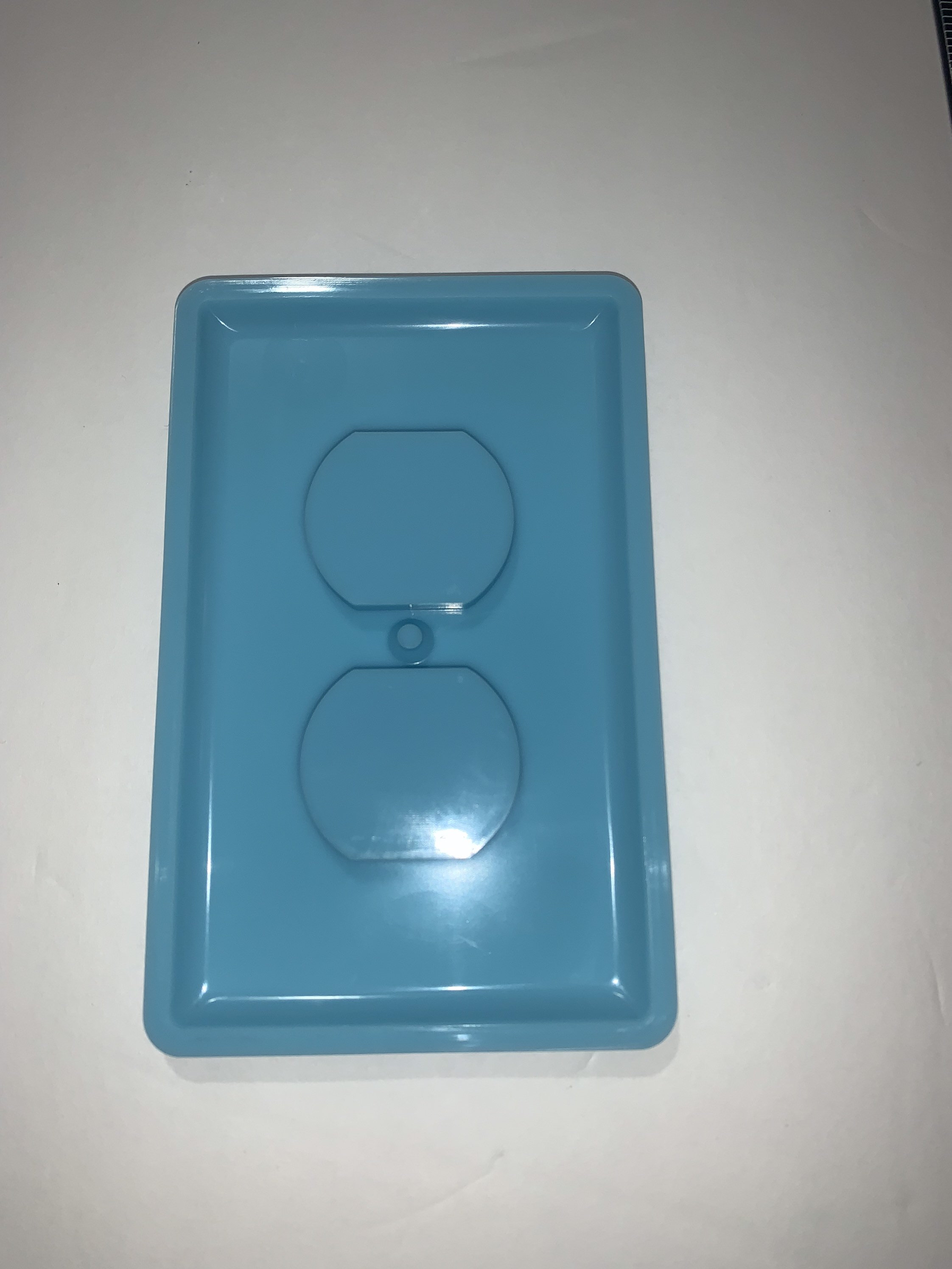 Single Outlet Plate Silicone Mold / Rectangular Light Switch Cover ...