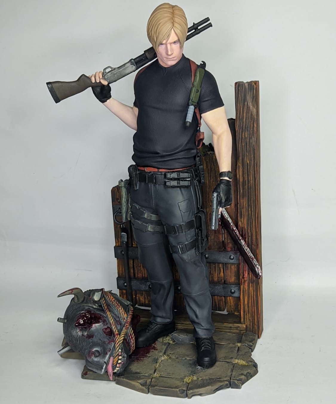 Diorama Inspired by Leon Kennedy of Resident Evil 4 Remake Resident Evil 3d Figure Action Resinn Etsy