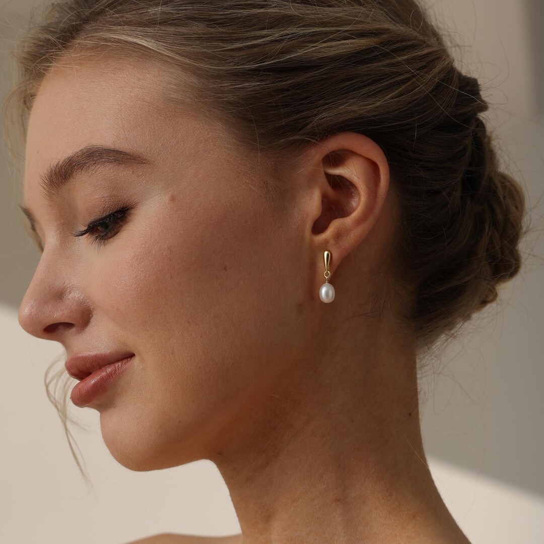 Minimalist Teardrop Freshwater Pearl Bridal Drop Earrings-14k Gold ...