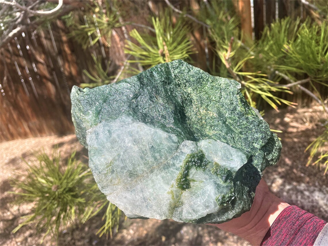 Raw Chrome Diopside Specimen: AAA Grade Healing Crystal - Etsy