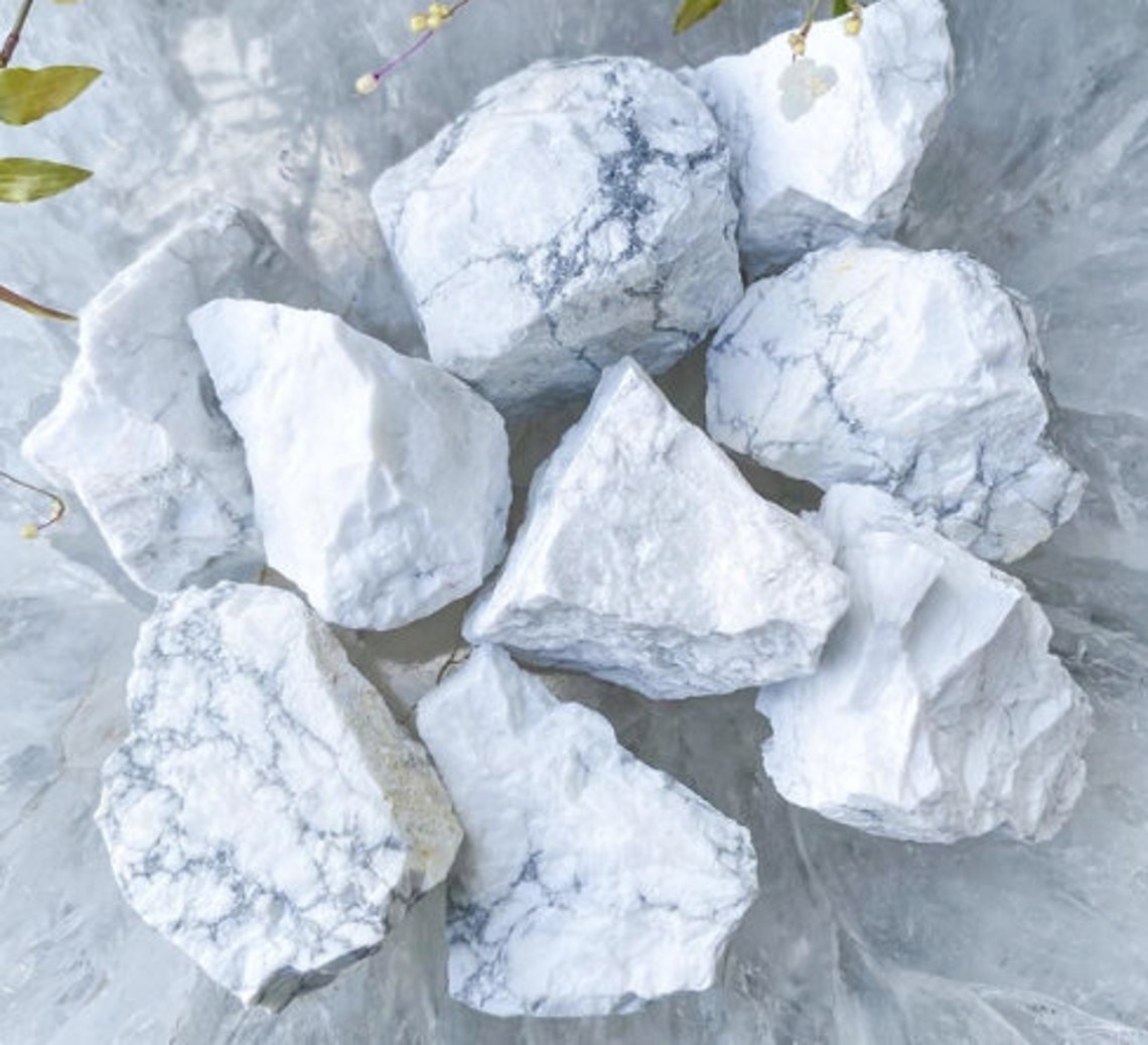 White Howlite Rough Raw Natural Stones Bulk White Howlite - Etsy