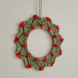 Macrame Wreath Patterns, Macrame Diy, Christmas Gift Idea, Holiday Craft, Mantle Decor, Macrame ...