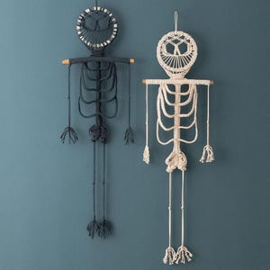 Macrame Skeleton Halloween Decor for Spooky and Stylish Wall Art V79 - Etsy
