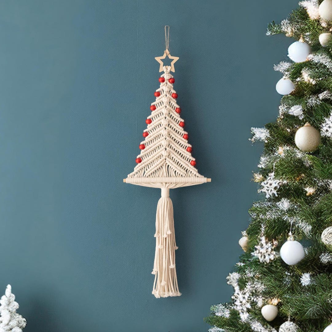 Boho Macrame Christmas Tree Wall Hanging in Green & Red X62 - Etsy