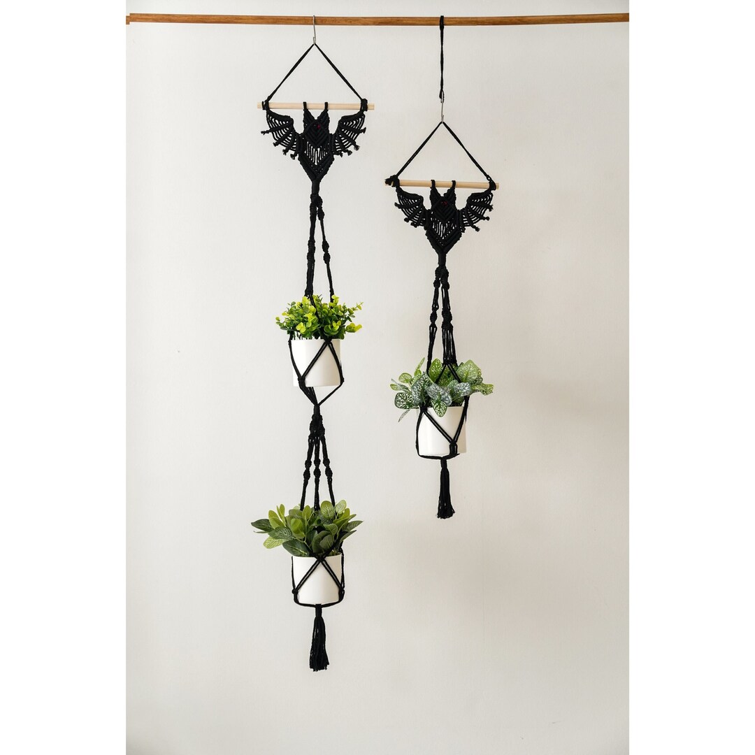 Macrame Bat Plant Hanger, Halloween Decor, Macrame Hangers, Plant ...