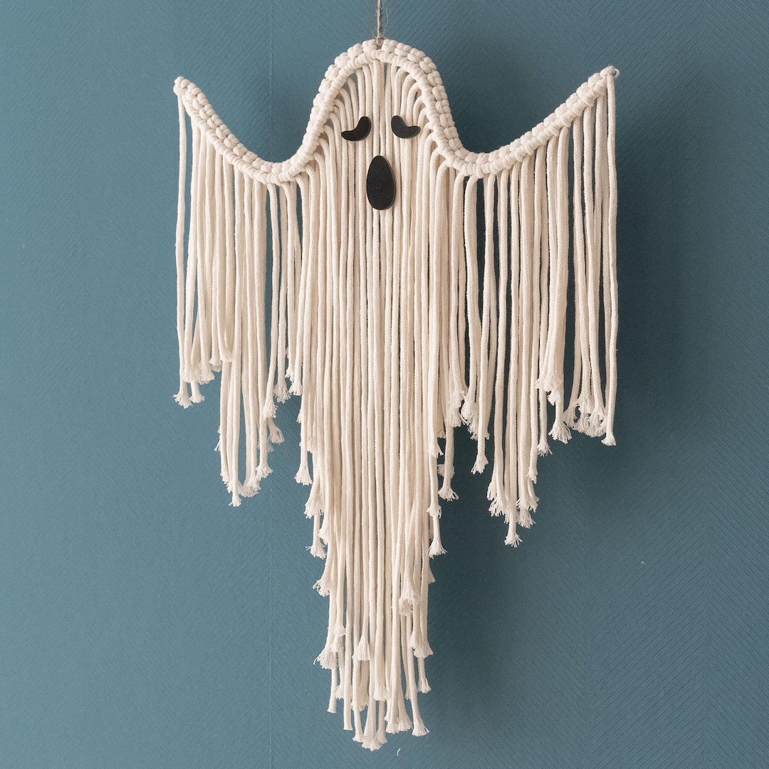 Halloween Macrame Ghost Spooky Wall Hanging for Gothic Decor V73 - Etsy