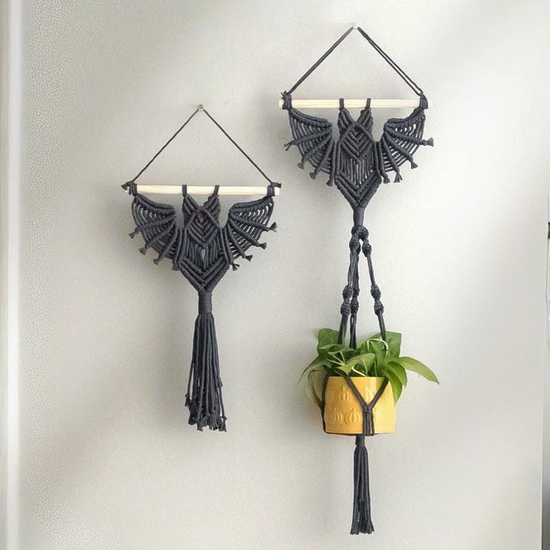 Wall Goth Pot - Etsy