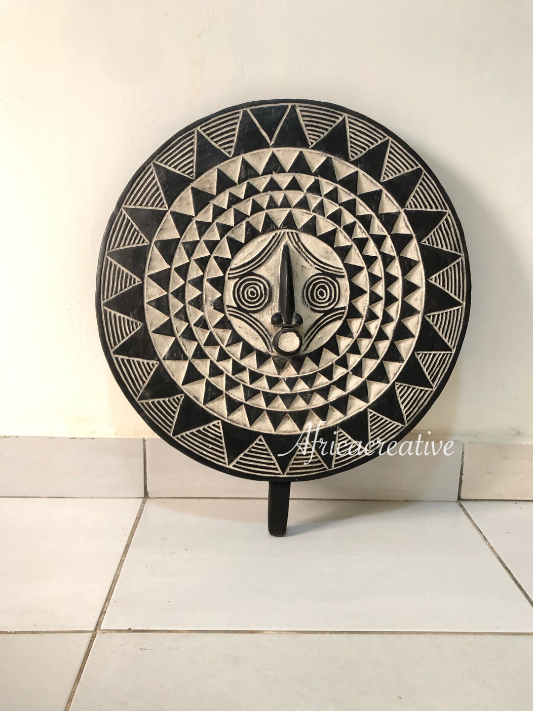 African Sun Mask Black and White, Traditional African Craft, Máscara De ...