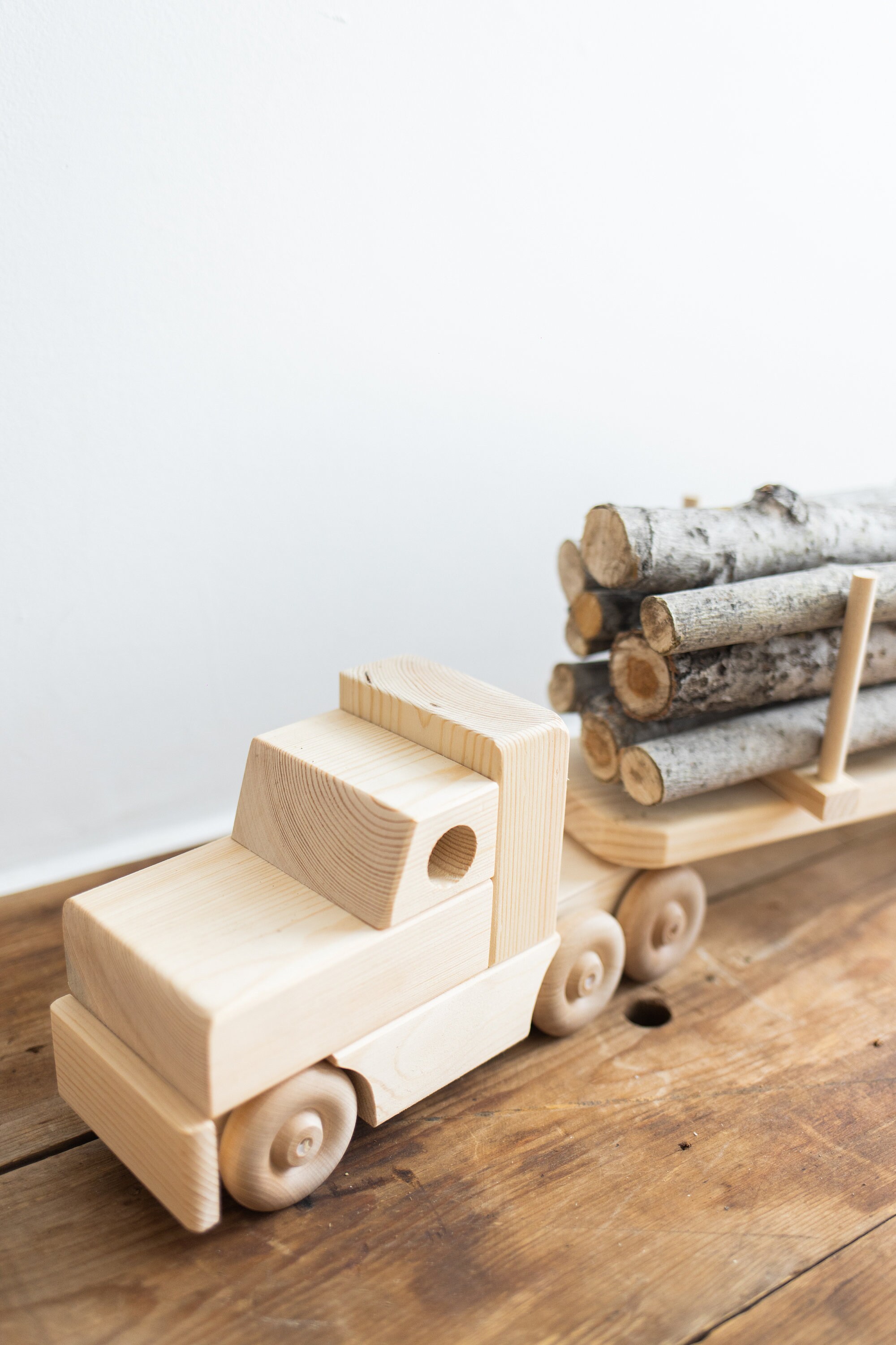 Toys & Games The Holley Tree Manufacturer Push Pull Wooden Semi Tractor ...