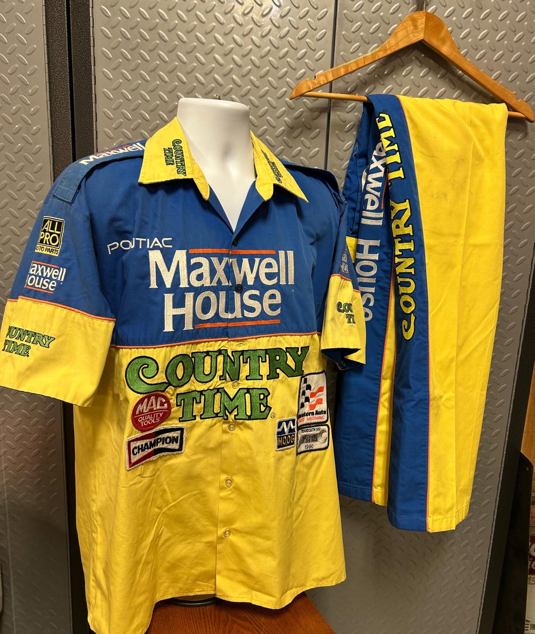 DGB Historical Series 1990 Michael Waltrip/bahari Racing #30 Maxwell ...