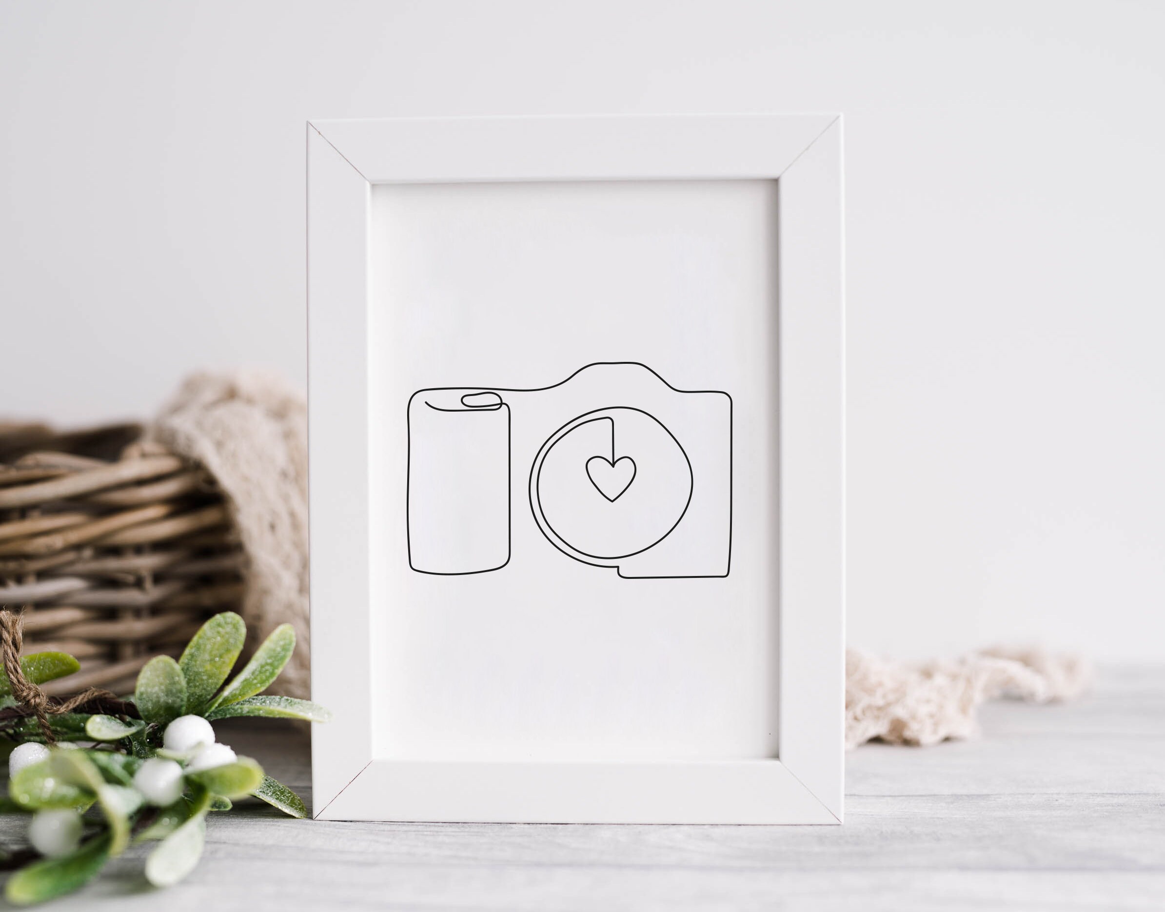 Camera Line Drawing, Gift for Photographer, Camera Wall Art ...