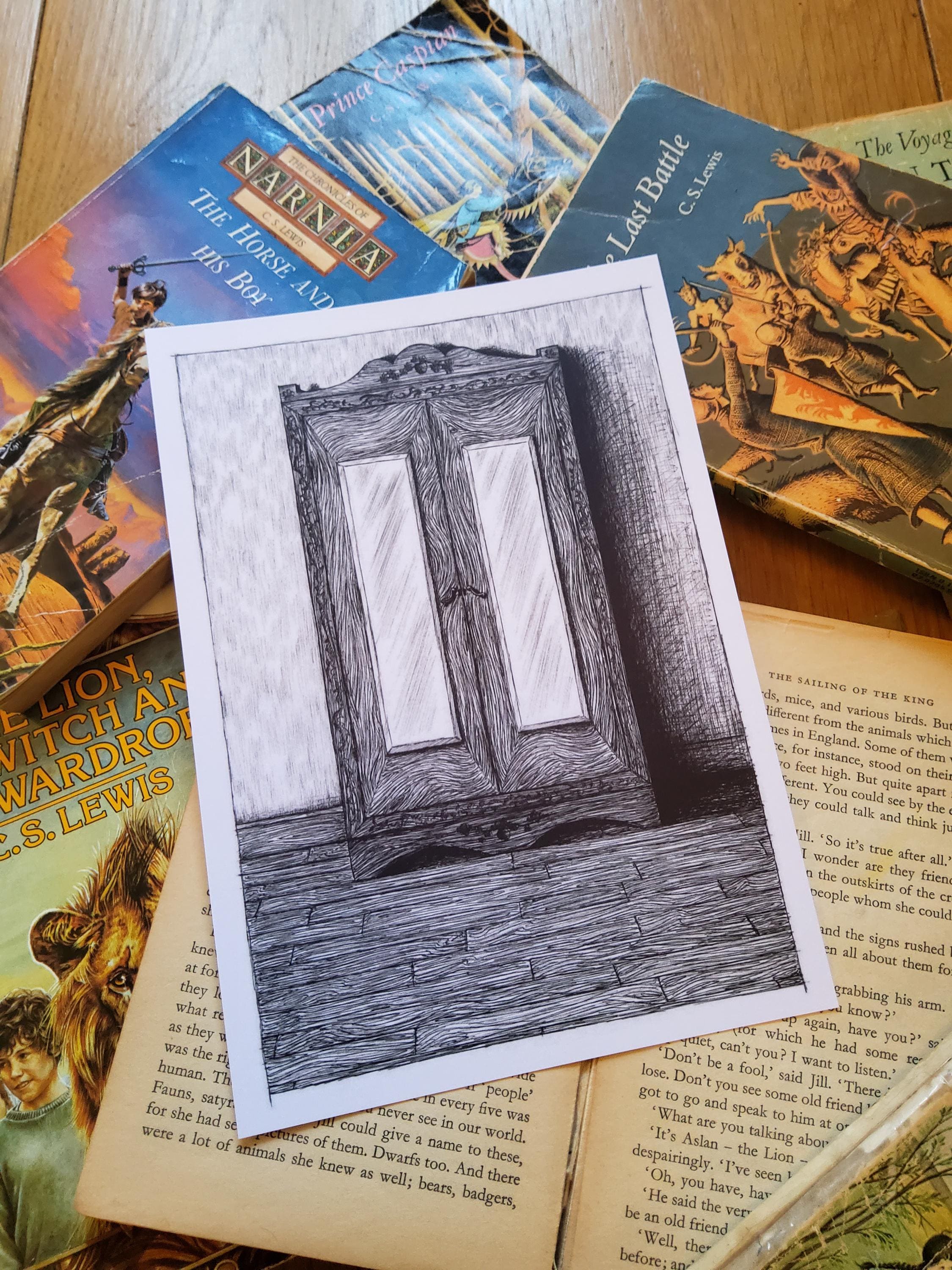 Narnia Wardrobe -- Narnia, the Lion the Witch and the Wardrobe, C. S ...