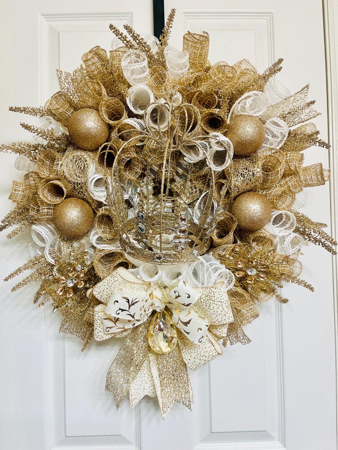 Golden Crown Jewel Wreath. - Etsy