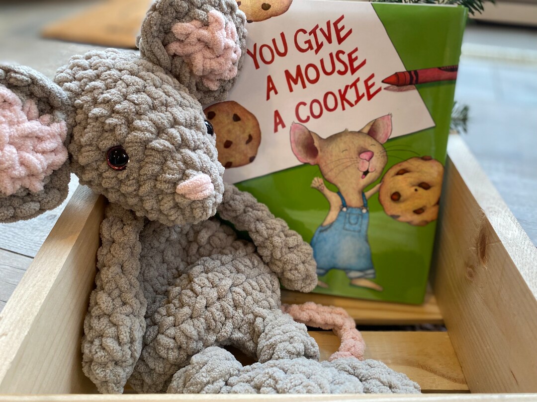 Hand Knit Stuffed Animal and Storybook Set - Etsy