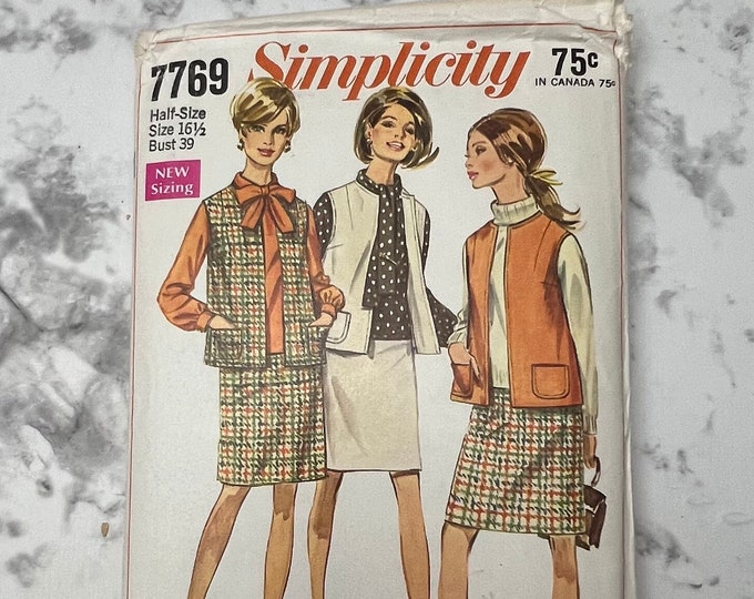 60s Sleeveless Jacket and Overblouse Pattern in Half Sizes, MISSING 1 ...