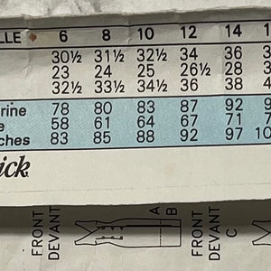 90s Fast and Easy Misses Dress, Very Easy Sleeveless Double Breasted ...