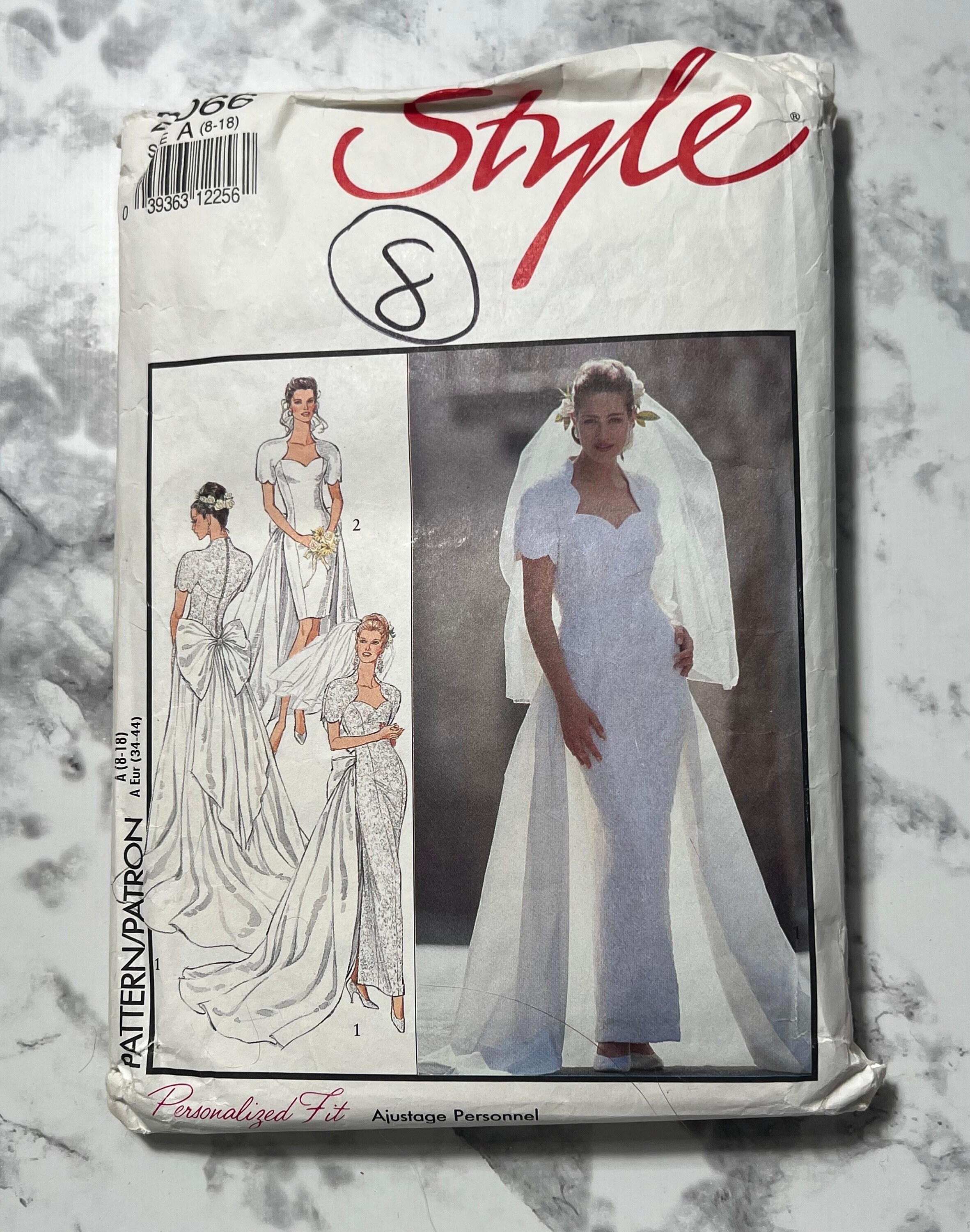 90s Misses Lined Wedding Dresses Pattern, Wedding Dress With Train and ...