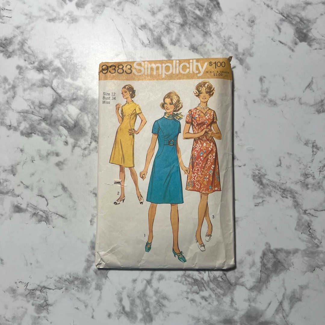 70s Dress Pattern With Two Necklines in Misses' and Half-sizes, Short ...