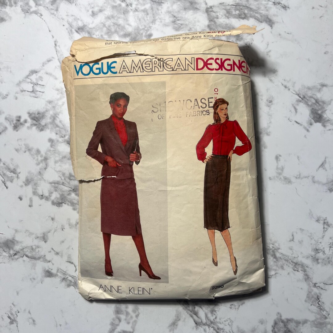 70s Vogue American Designer Anne Klein Misses' Jacket and Skirt and ...