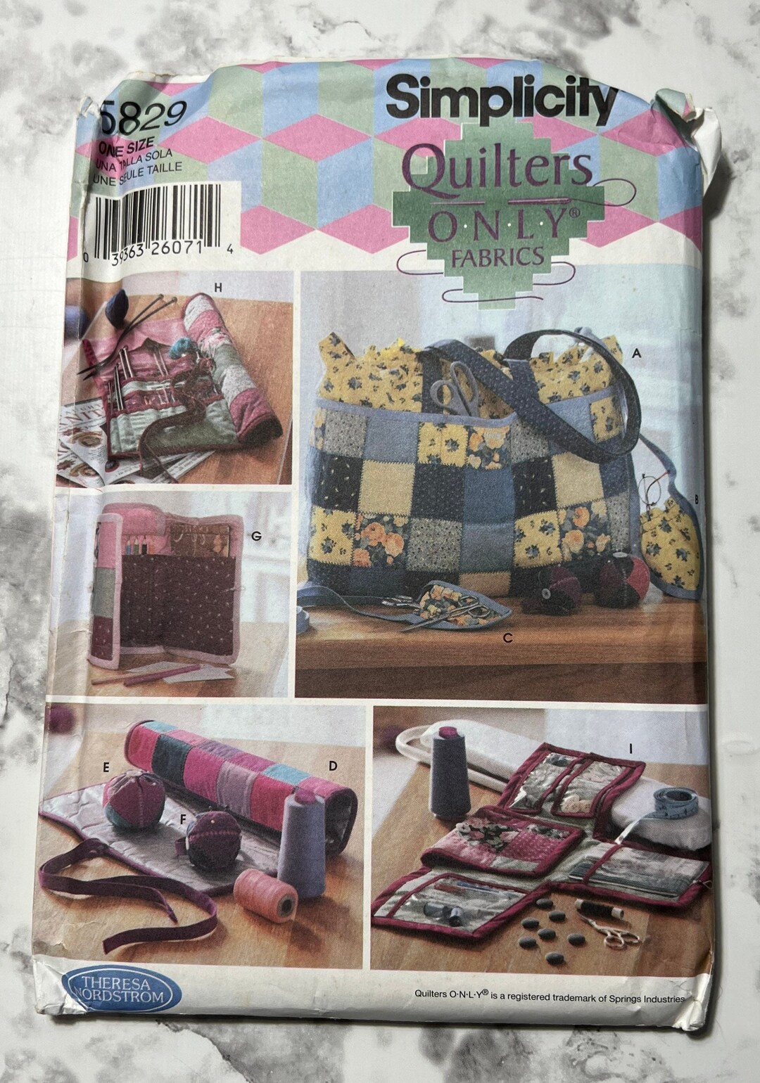 Early 2000s Sewing and Class Accessories Pattern, Quilters Only Fabrics ...