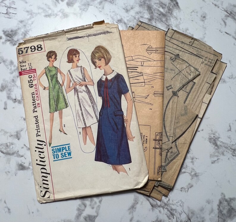 60s Simple to Sew Juniors and Misses One Piece Dress Pattern With ...