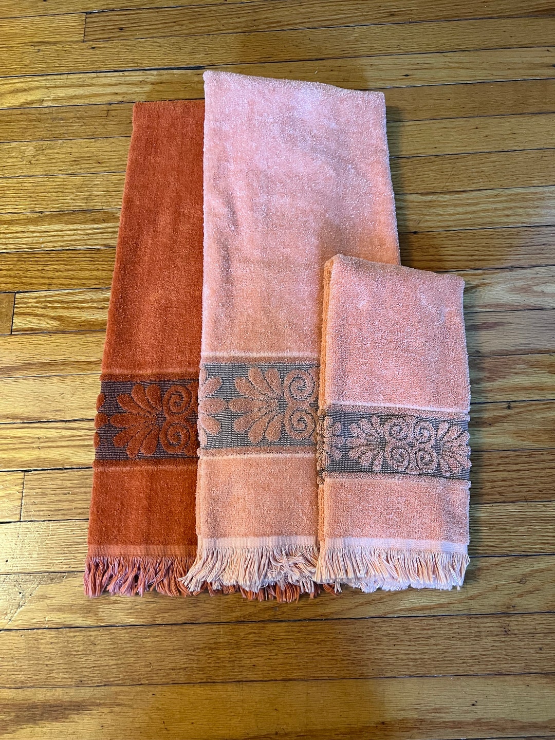 Vintage MCM Bath Towels and Hand Towel, 1 Dark Orange Bath Towel and 1 ...