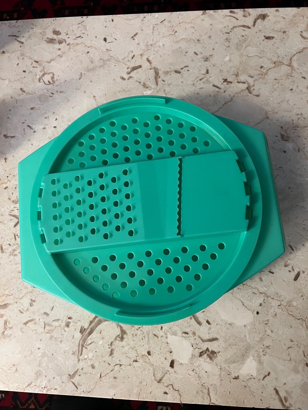 Vintage Tupperware Jadeite Green Cheese Grater #787 and Bowl #786 ...