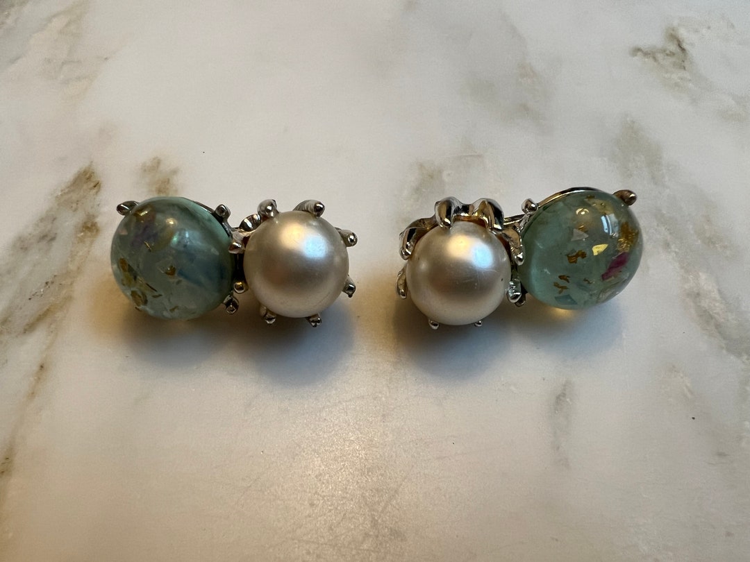 Vintage Coro Confetti Lucite and Faux Pearl Ball Earrings - Etsy