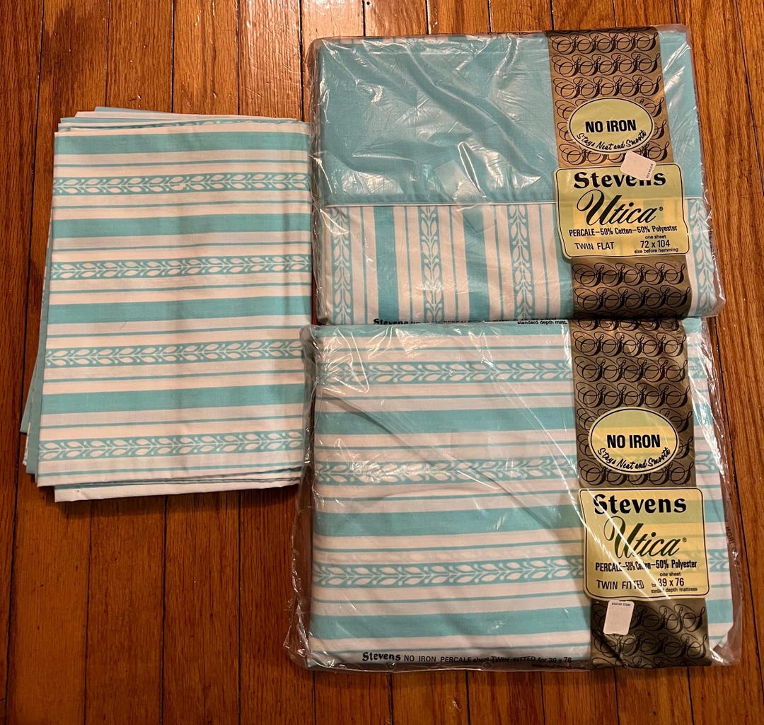 Vintage 70s NOS Turquoise Blue and White JP Stevens Utica Twin Fitted ...