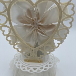 Vintage Plastic Cake Topper With Porcelain Bride and Groom - Etsy