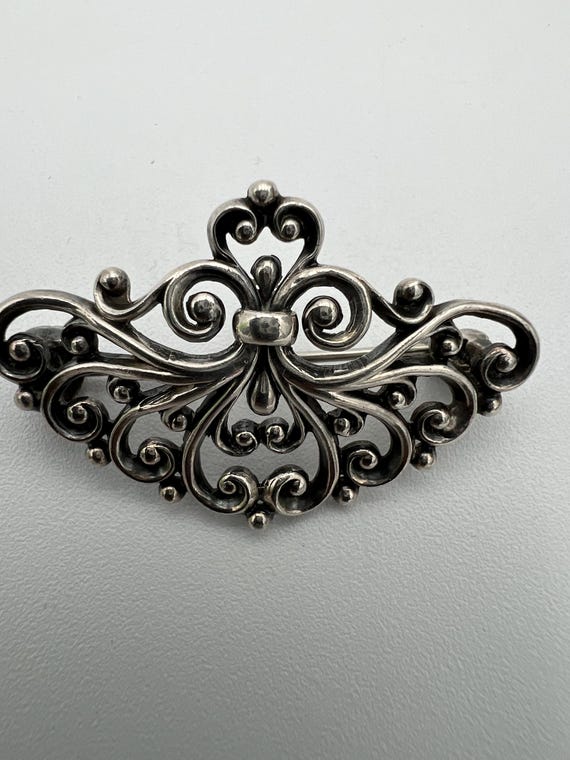 Antique sterling silver c clasp brooch - Gem