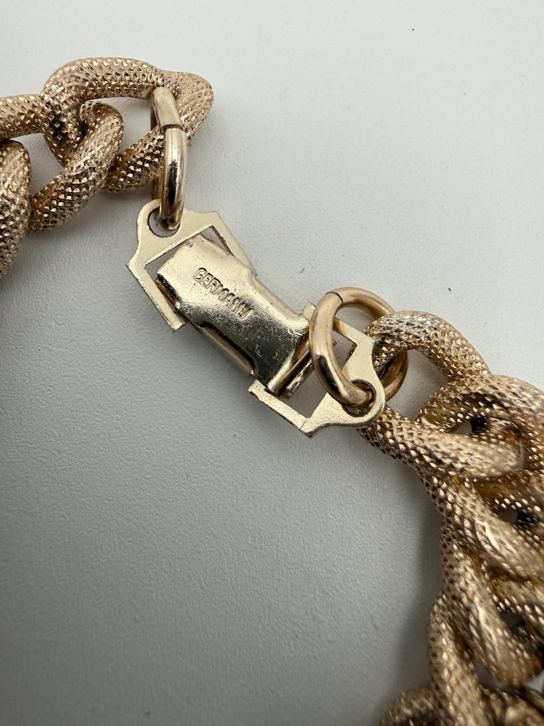 Vintage German Chain Bracelet With Natural Seashell Charms - Etsy