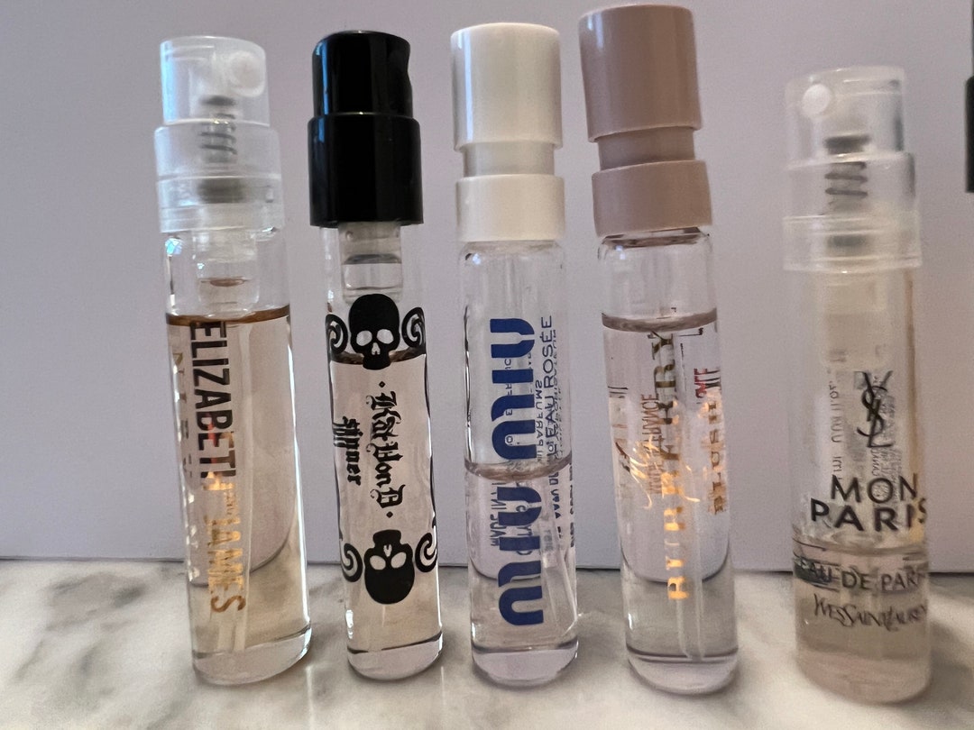 Set of 15 Mini Perfume Samples of Varying Scents and Designers - Etsy