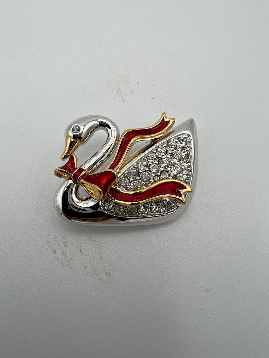 Vintage Swarovski Swan Red Ribbon Bow Broochvintage - Etsy