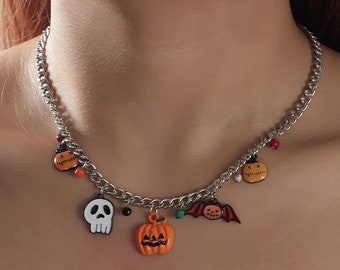 Scary Gold Necklace - Etsy