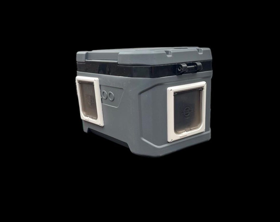 Large IGLOO Cooler, Feral Cat Shelter, Bizzy Brand Insulated Cat House ...