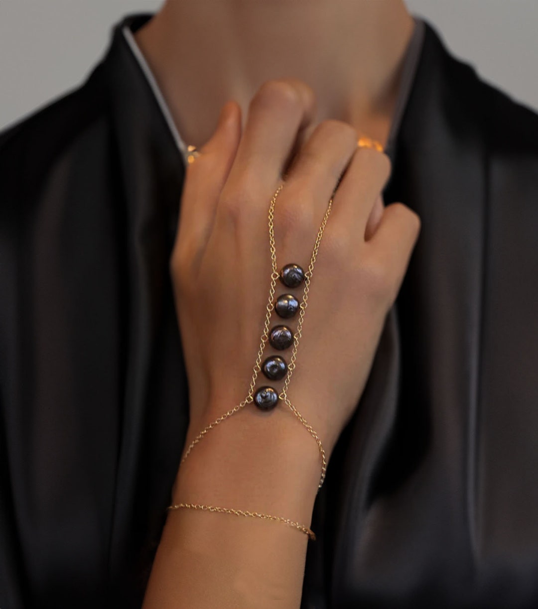 Black Pearl Hand Chain: Sterling Silver Finger Bracelet - Etsy