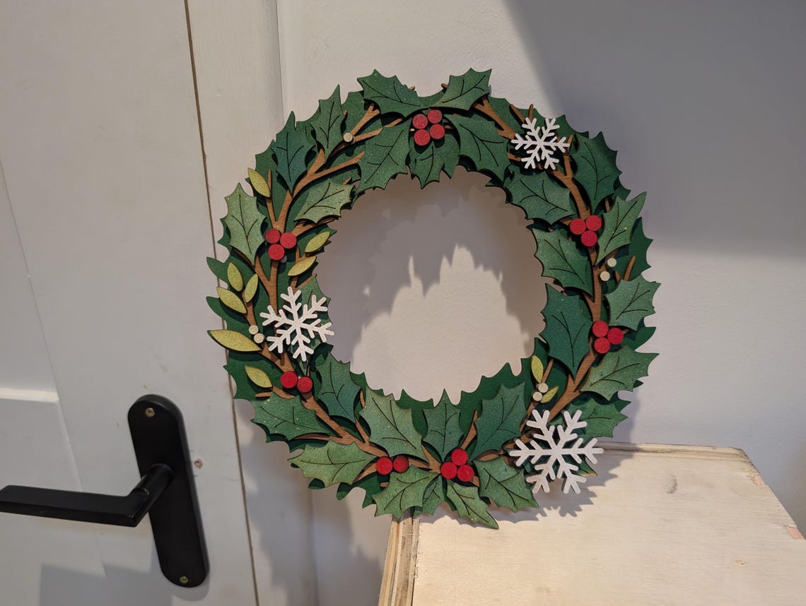 Multilayer Christmas Wreath SVG Layered Holiday Decoration Digital ...